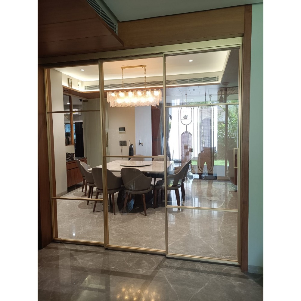 SMB Glass Atelier – Telescopic Slim Partition Manufacturer